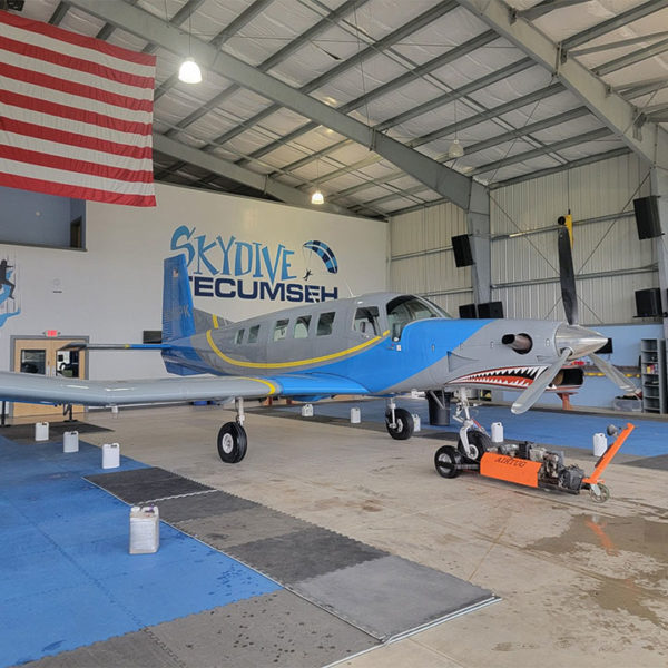 PAC 750XL | Skydive Tecumseh